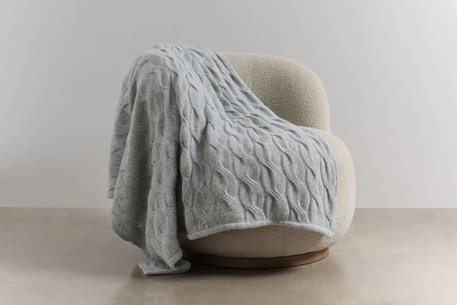 Woolen Blankets & Throws | Cotton Blankets & Throws – Artifex Interiors Pty Ltd