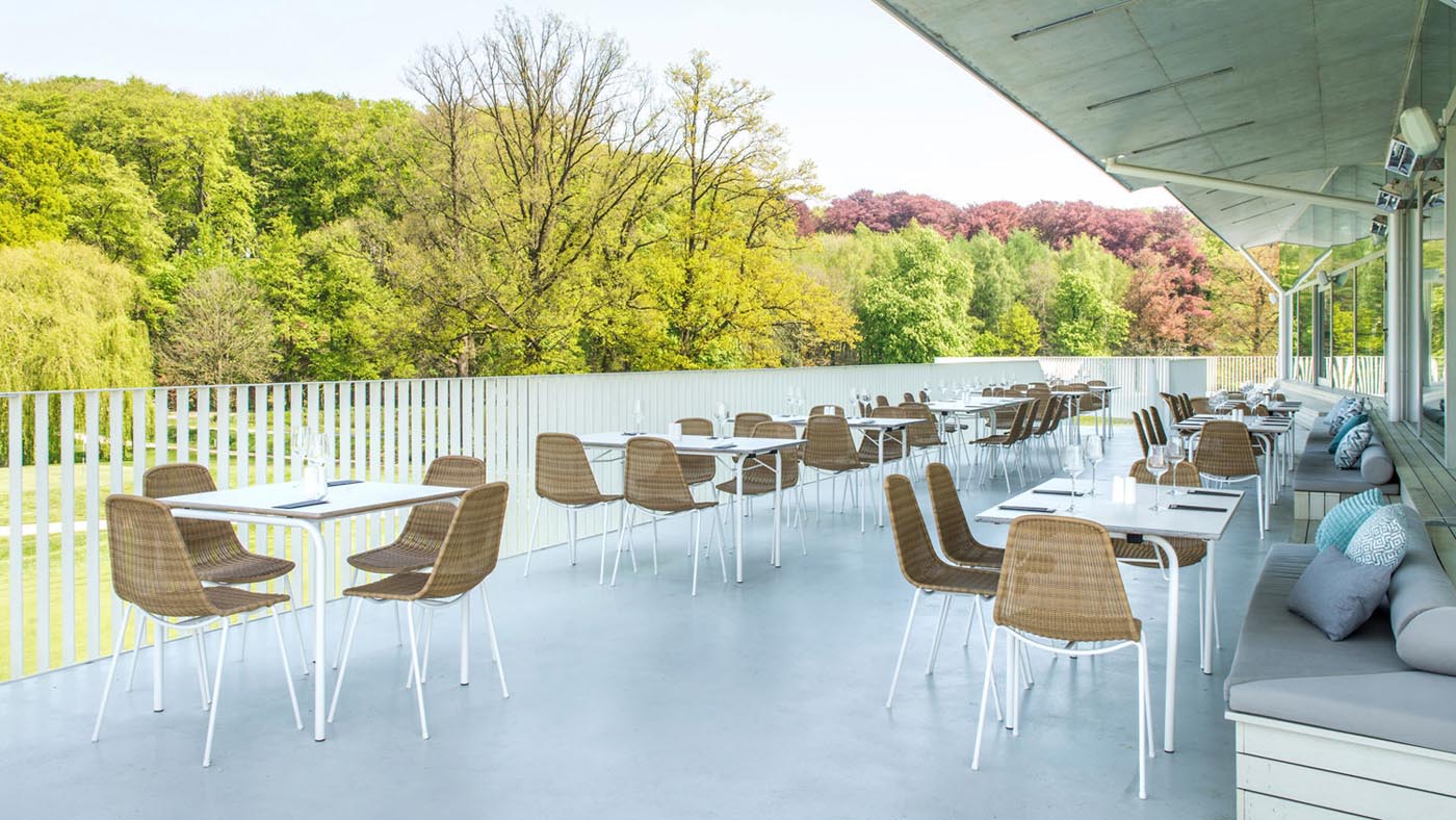 Gian Franco Basket Outdoor Chair in White/Wheat - Artifex