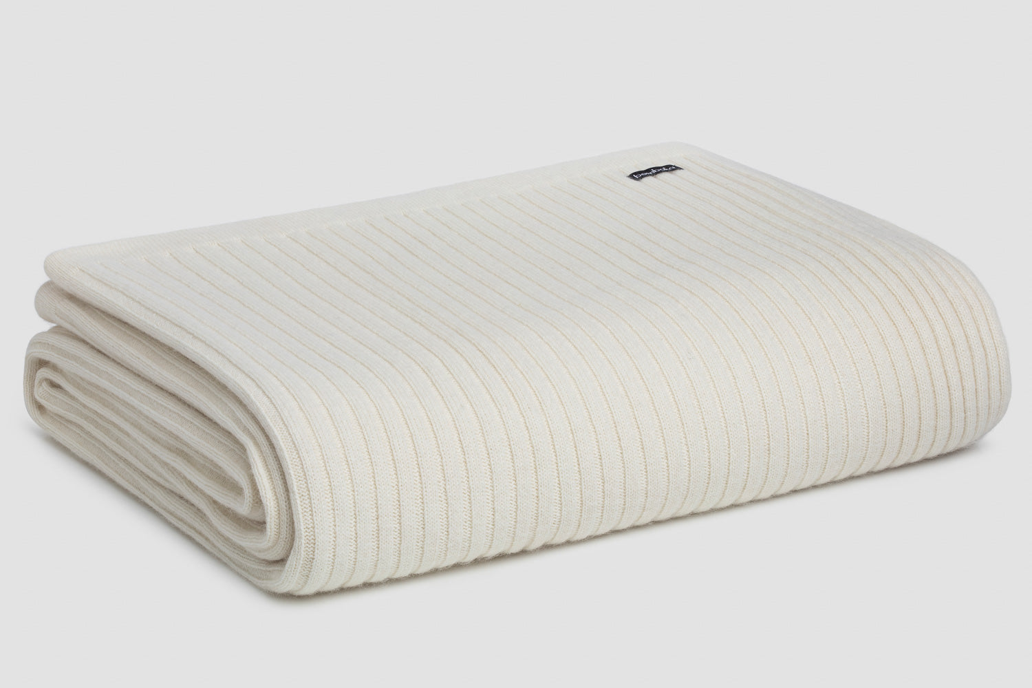 Wide Rib Angora & Merino Wool Blankets - Artifex